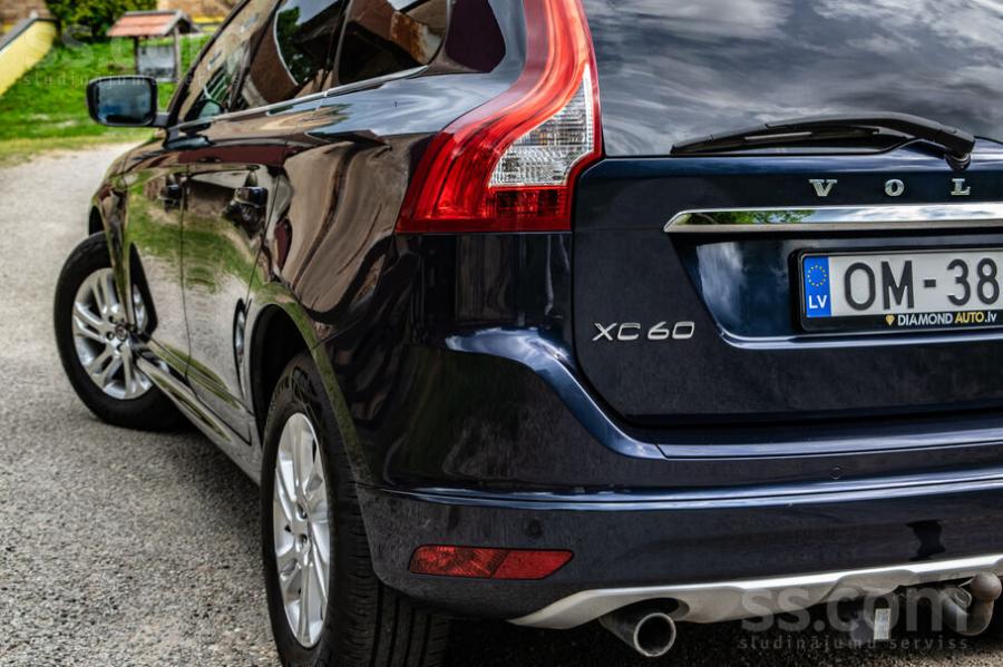 Zils Volvo XC60 2013 Tukums, ar dzinēja tilpumu 2.00 L un nobraukumu 250 tūkst. km par 11780 €, foto 18 vietnē AUTOMOTO.COM.LV