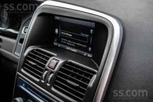Zils Volvo XC60 2013 Tukums, ar dzinēja tilpumu 2.00 L un nobraukumu 250 tūkst. km par 11780 €, foto 24 vietnē AUTOMOTO.COM.LV