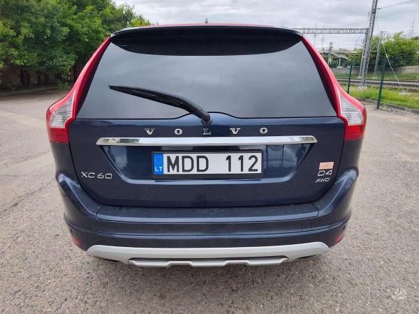 Zils Volvo XC60 2013 Šauļi, ar dzinēja tilpumu 2.40 L un nobraukumu 256 tūkst. km par 10500 €, foto 5 vietnē AUTOMOTO.COM.LV