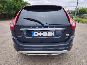 Blue Volvo XC60 2013 in Siauliai, with an engine capacity of 2.40 L and mileage of 256 thousand km for 10500 €, photo 6 on AUTOMOTO.COM.LV