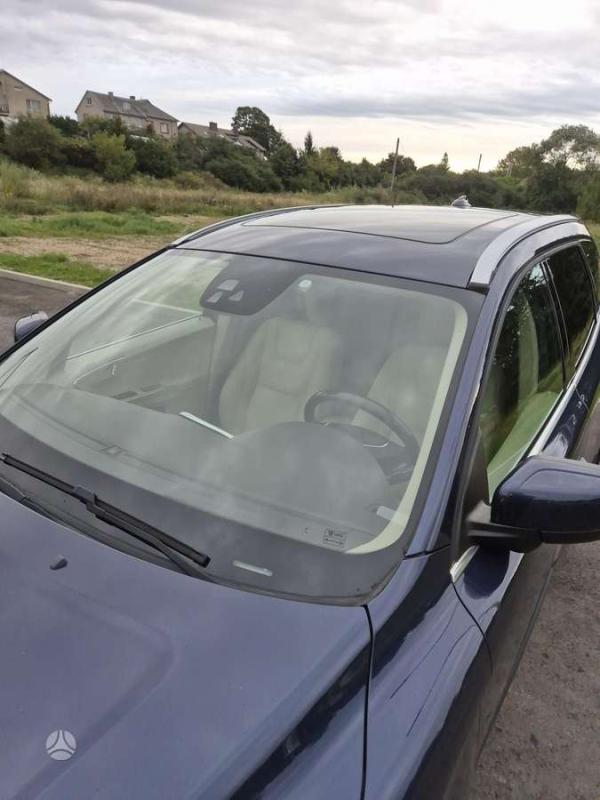 Zils Volvo XC60 2013 Šauļi, ar dzinēja tilpumu 2.40 L un nobraukumu 307 tūkst. km par 7999 €, foto 10 vietnē AUTOMOTO.COM.LV