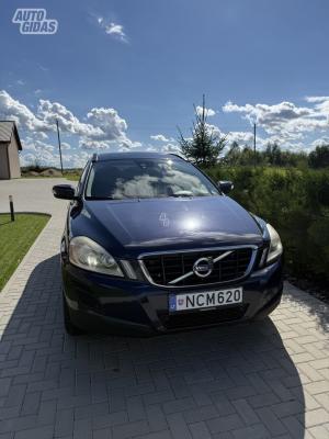 Blue Volvo XC60 2013 in Vilnius, with an engine capacity of 2.40 L and mileage of 359 thousand km for 8700 €, photo 7 on AUTOMOTO.COM.LV