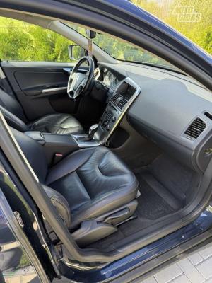 Blue Volvo XC60 2013 in Vilnius, with an engine capacity of 2.40 L and mileage of 359 thousand km for 8700 €, photo 11 on AUTOMOTO.COM.LV