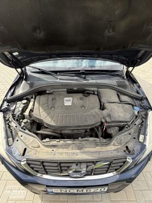 Blue Volvo XC60 2013 in Vilnius, with an engine capacity of 2.40 L and mileage of 359 thousand km for 8700 €, photo 20 on AUTOMOTO.COM.LV