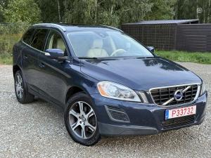 Blue Volvo XC60 2013 in Siauliai, with an engine capacity of 2.95 L and mileage of 228 thousand km for 8850 €, photo 3 on AUTOMOTO.COM.LV