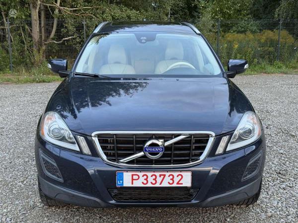 Zils Volvo XC60 2013 Šauļi, ar dzinēja tilpumu 2.95 L un nobraukumu 228 tūkst. km par 8850 €, foto 4 vietnē AUTOMOTO.COM.LV