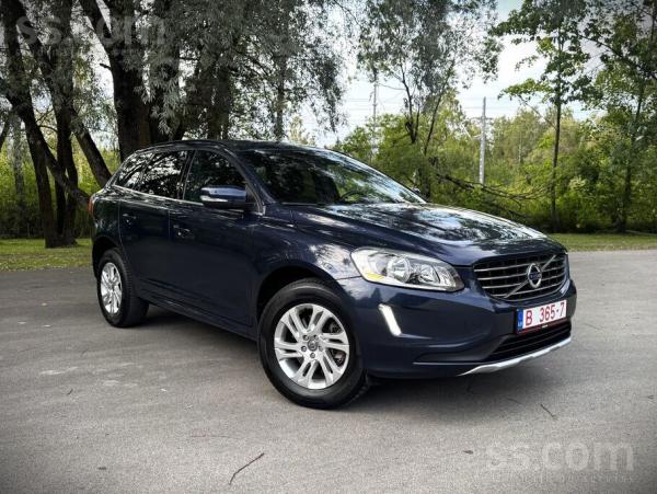 Blue Volvo XC60 2013 in Jurmala, with an engine capacity of 2.00 L and mileage of 272 thousand km for 11495 €, photo 4 on AUTOMOTO.COM.LV