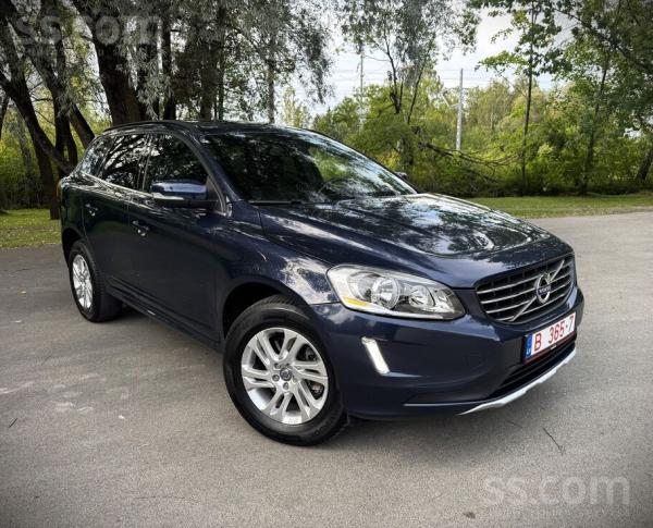 Blue Volvo XC60 2013 in Jurmala, with an engine capacity of 2.00 L and mileage of 272 thousand km for 11495 €, photo 5 on AUTOMOTO.COM.LV