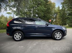 Zils Volvo XC60 2013 Jūrmala, ar dzinēja tilpumu 2.00 L un nobraukumu 272 tūkst. km par 11495 €, foto 8 vietnē AUTOMOTO.COM.LV