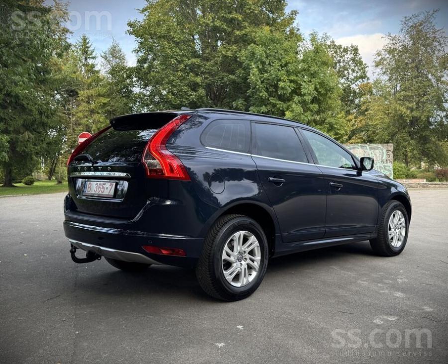 Zils Volvo XC60 2013 Jūrmala, ar dzinēja tilpumu 2.00 L un nobraukumu 272 tūkst. km par 11495 €, foto 9 vietnē AUTOMOTO.COM.LV
