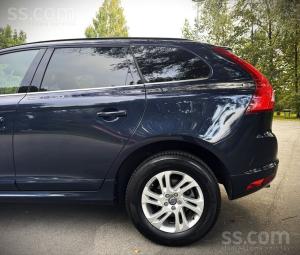 Zils Volvo XC60 2013 Jūrmala, ar dzinēja tilpumu 2.00 L un nobraukumu 272 tūkst. km par 11495 €, foto 11 vietnē AUTOMOTO.COM.LV