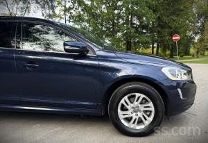 Zils Volvo XC60 2013 Jūrmala, ar dzinēja tilpumu 2.00 L un nobraukumu 272 tūkst. km par 11495 €, foto 13 vietnē AUTOMOTO.COM.LV