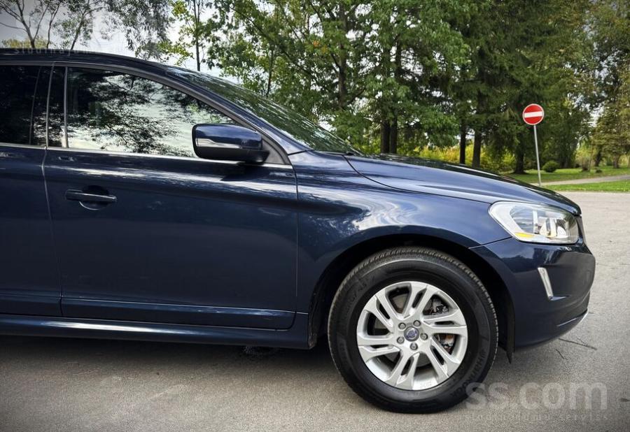 Zils Volvo XC60 2013 Jūrmala, ar dzinēja tilpumu 2.00 L un nobraukumu 272 tūkst. km par 11495 €, foto 13 vietnē AUTOMOTO.COM.LV