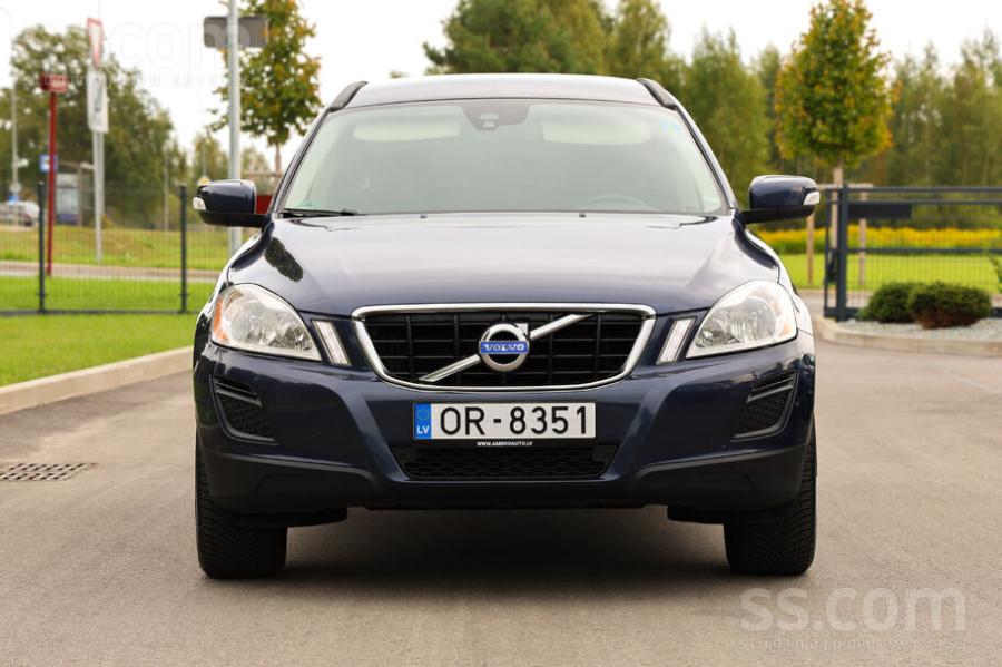 Zils Volvo XC60 2013 Jelgava, ar dzinēja tilpumu 2.00 L un nobraukumu 0 tūkst. km par 9790 €, foto 3 vietnē AUTOMOTO.COM.LV