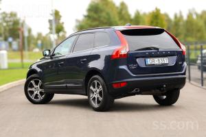 Zils Volvo XC60 2013 Jelgava, ar dzinēja tilpumu 2.00 L un nobraukumu 0 tūkst. km par 9790 €, foto 7 vietnē AUTOMOTO.COM.LV