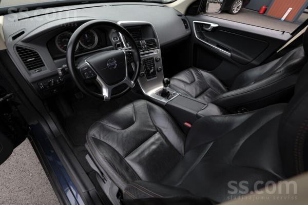 Volvo XC60 2013 Jelgava vietnē Zils Volvo XC60 2013 Jelgava, ar dzinēja tilpumu 2.00 L un nobraukumu 0 tūkst. km par 9790 €, foto 9 vietnē AUTOMOTO.COM.LV