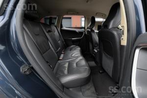 Zils Volvo XC60 2013 Jelgava, ar dzinēja tilpumu 2.00 L un nobraukumu 0 tūkst. km par 9790 €, foto 11 vietnē AUTOMOTO.COM.LV