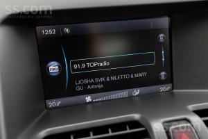 Zils Volvo XC60 2013 Jelgava, ar dzinēja tilpumu 2.00 L un nobraukumu 0 tūkst. km par 9790 €, foto 14 vietnē AUTOMOTO.COM.LV