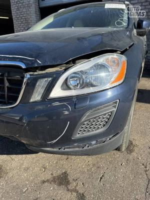 Zils Volvo XC60 2013 Kauņa, ar dzinēja tilpumu 3.20 L un nobraukumu 127 tūkst. km par 4500 €, foto 16 vietnē AUTOMOTO.COM.LV