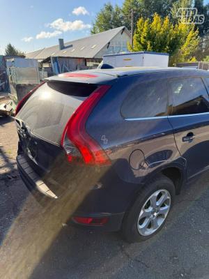 Zils Volvo XC60 2013 Kauņa, ar dzinēja tilpumu 3.20 L un nobraukumu 127 tūkst. km par 4500 €, foto 18 vietnē AUTOMOTO.COM.LV