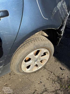 Zils Volvo XC60 2013 Kauņa, ar dzinēja tilpumu 3.20 L un nobraukumu 127 tūkst. km par 4500 €, foto 26 vietnē AUTOMOTO.COM.LV