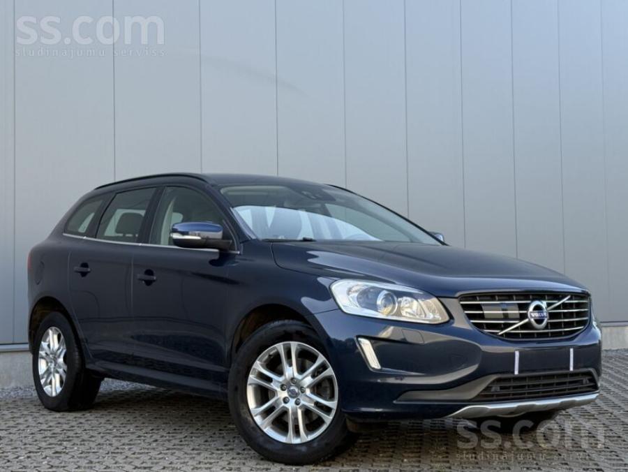 Blue Volvo XC60 2014 in Valmiera, with an engine capacity of 2.00 L and mileage of 213 thousand km for 14900 €, photo 1 on AUTOMOTO.COM.LV