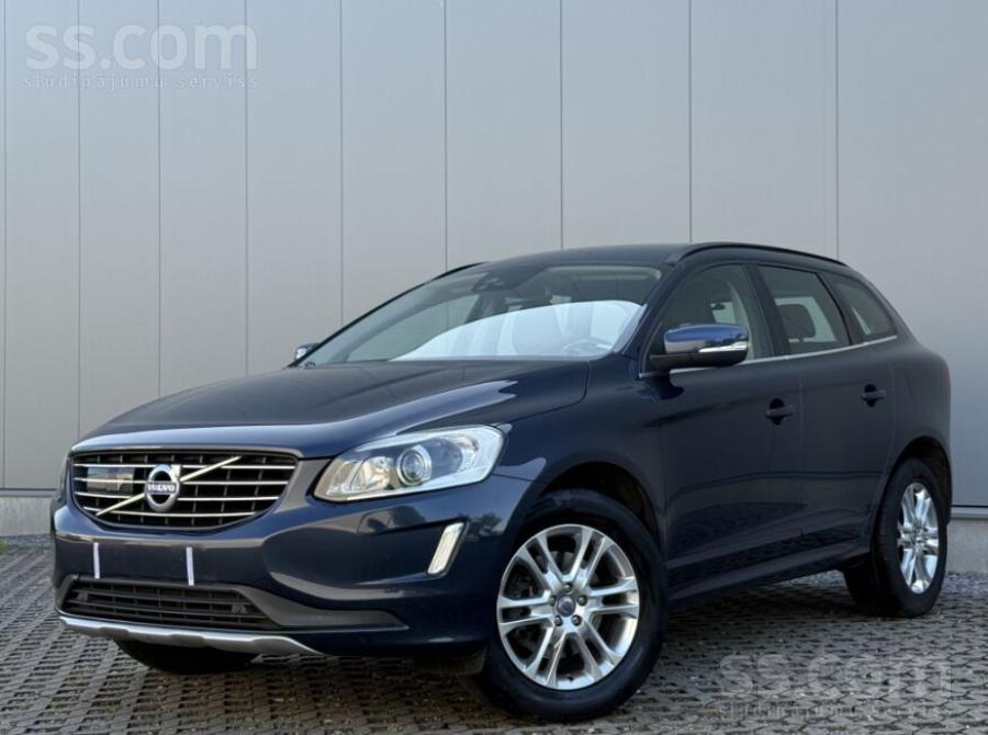 Blue Volvo XC60 2014 in Valmiera, with an engine capacity of 2.00 L and mileage of 213 thousand km for 14900 €, photo 2 on AUTOMOTO.COM.LV