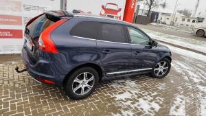 Blue Volvo XC60 2014 in Jelgava, with an engine capacity of 2.00 L and mileage of 210 thousand km for 10990 €, photo 6 on AUTOMOTO.COM.LV