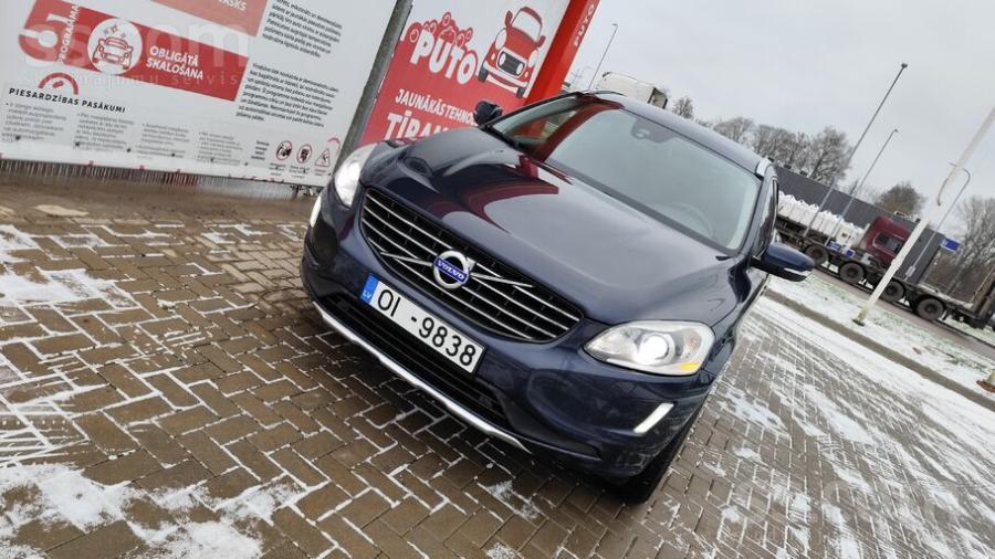 Blue Volvo XC60 2014 in Jelgava, with an engine capacity of 2.00 L and mileage of 210 thousand km for 10990 €, photo 17 on AUTOMOTO.COM.LV