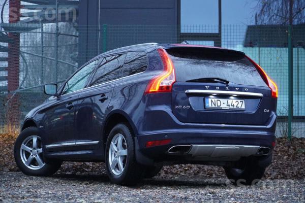 Zils Volvo XC60 2014 Rīga, ar dzinēja tilpumu 2.00 L un nobraukumu 222 tūkst. km par 14290 €, foto 10 vietnē AUTOMOTO.COM.LV