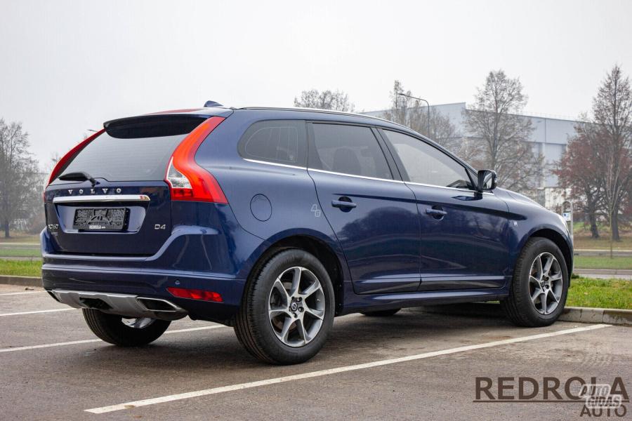 Blue Volvo XC60 2014 in Kaunas, with an engine capacity of 2.00 L and mileage of 211 thousand km for 11500 €, photo 4 on AUTOMOTO.COM.LV