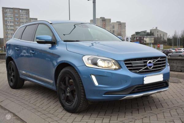 Zils Volvo XC60 2014 Viļņa, ar dzinēja tilpumu 2.40 L un nobraukumu 209 tūkst. km par 12500 €, foto 1 vietnē AUTOMOTO.COM.LV
