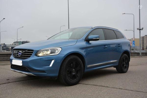 Zils Volvo XC60 2014 Viļņa, ar dzinēja tilpumu 2.40 L un nobraukumu 209 tūkst. km par 12500 €, foto 6 vietnē AUTOMOTO.COM.LV