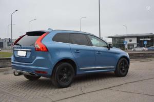 Blue Volvo XC60 2014 in Vilnius, with an engine capacity of 2.40 L and mileage of 209 thousand km for 12500 €, photo 7 on AUTOMOTO.COM.LV