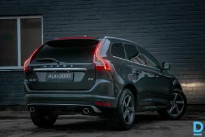 Zils Volvo XC60 2014 Tukums, ar dzinēja tilpumu 2.00 L un nobraukumu 271 tūkst. km par 13990 €, foto 4 vietnē AUTOMOTO.COM.LV