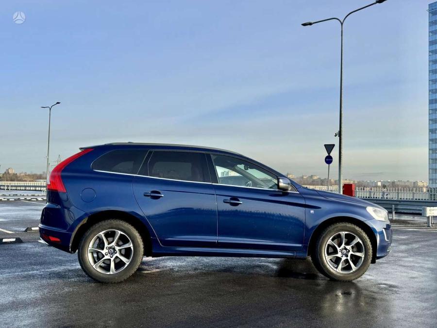 Zils Volvo XC60 2014 Viļņa, ar dzinēja tilpumu 1.97 L un nobraukumu 202 tūkst. km par 11999 €, foto 5 vietnē AUTOMOTO.COM.LV