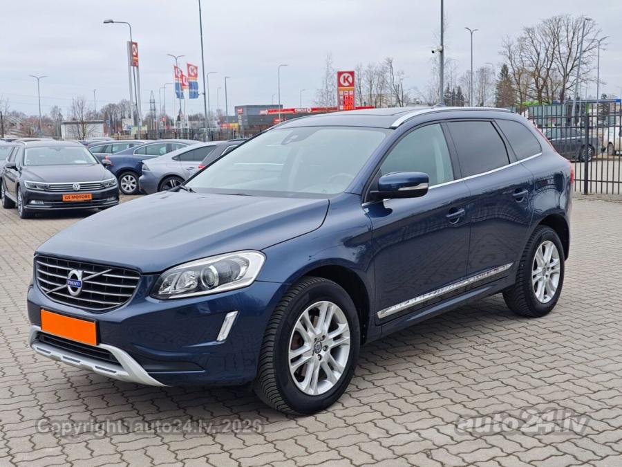 Blue Volvo XC60 2014 in Tartu, with an engine capacity of 2.00 L and mileage of 203 thousand km for 12990 €, photo 6 on AUTOMOTO.COM.LV