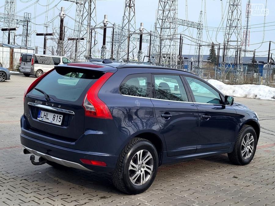 Zils Volvo XC60 2014 Šauļi, ar dzinēja tilpumu 2.00 L un nobraukumu 340 tūkst. km par 7550 €, foto 15 vietnē AUTOMOTO.COM.LV