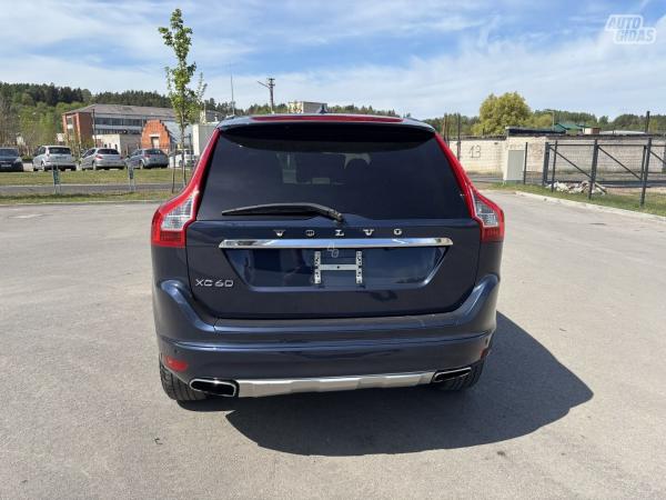Blue Volvo XC60 2014 in Prienai, with an engine capacity of 3.20 L and mileage of 215 thousand km for 9300 €, photo 5 on AUTOMOTO.COM.LV