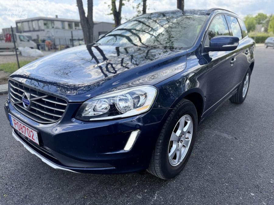 Blue Volvo XC60 2014 in Kaunas, with an engine capacity of 2.00 L and mileage of 208 thousand km for 11450 €, photo 1 on AUTOMOTO.COM.LV