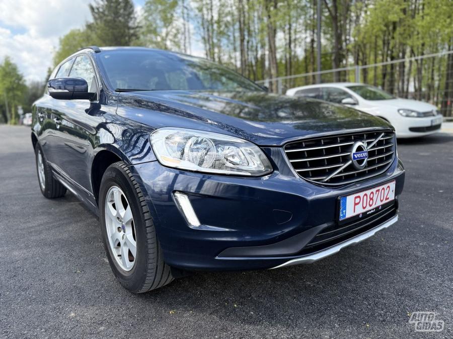Blue Volvo XC60 2014 in Kaunas, with an engine capacity of 2.00 L and mileage of 208 thousand km for 11450 €, photo 3 on AUTOMOTO.COM.LV