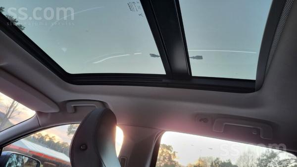 Blue Volvo XC60 2014 in Ventspils, with an engine capacity of 2.00 L and mileage of 225 thousand km for 10500 €, photo 6 on AUTOMOTO.COM.LV