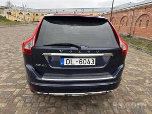 Zils Volvo XC60 2014 Daugavpils, ar dzinēja tilpumu 2.00 L un nobraukumu 219 tūkst. km par 7900 €, foto 4 vietnē AUTOMOTO.COM.LV