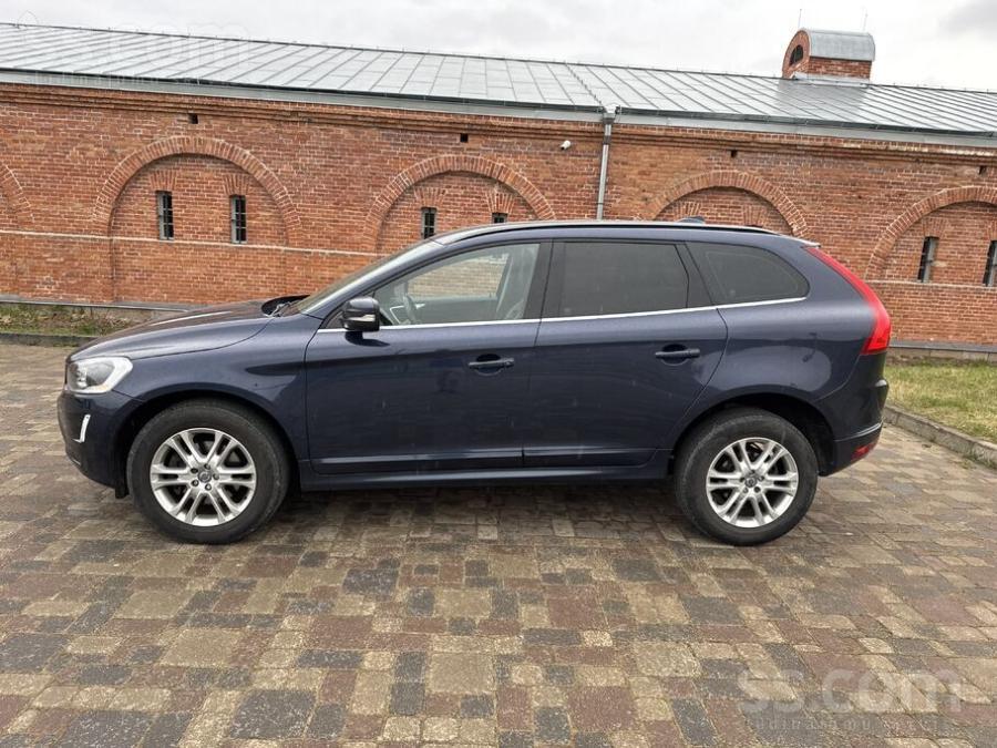 Zils Volvo XC60 2014 Daugavpils, ar dzinēja tilpumu 2.00 L un nobraukumu 219 tūkst. km par 7900 €, foto 6 vietnē AUTOMOTO.COM.LV