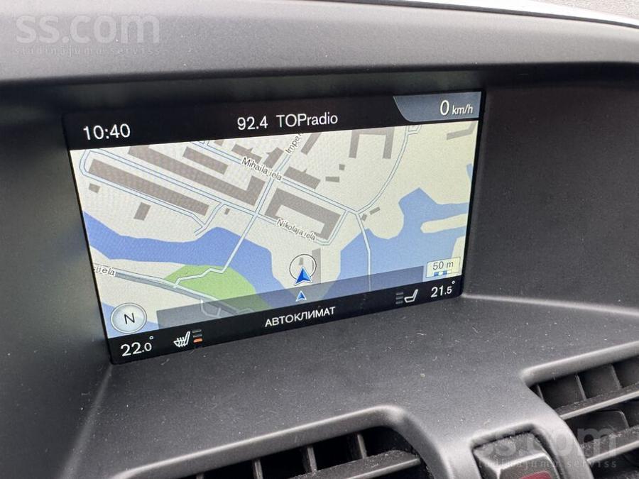 Zils Volvo XC60 2014 Daugavpils, ar dzinēja tilpumu 2.00 L un nobraukumu 219 tūkst. km par 7900 €, foto 12 vietnē AUTOMOTO.COM.LV