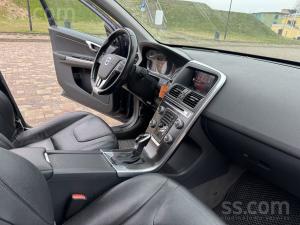 Zils Volvo XC60 2014 Daugavpils, ar dzinēja tilpumu 2.00 L un nobraukumu 219 tūkst. km par 7900 €, foto 19 vietnē AUTOMOTO.COM.LV
