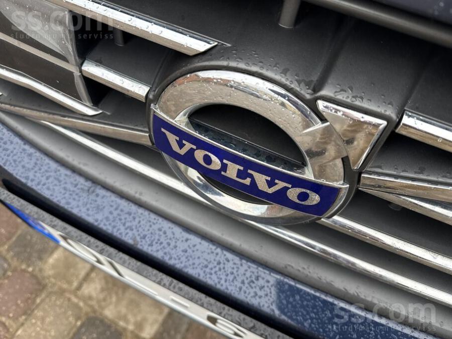 Zils Volvo XC60 2014 Daugavpils, ar dzinēja tilpumu 2.00 L un nobraukumu 219 tūkst. km par 7900 €, foto 28 vietnē AUTOMOTO.COM.LV