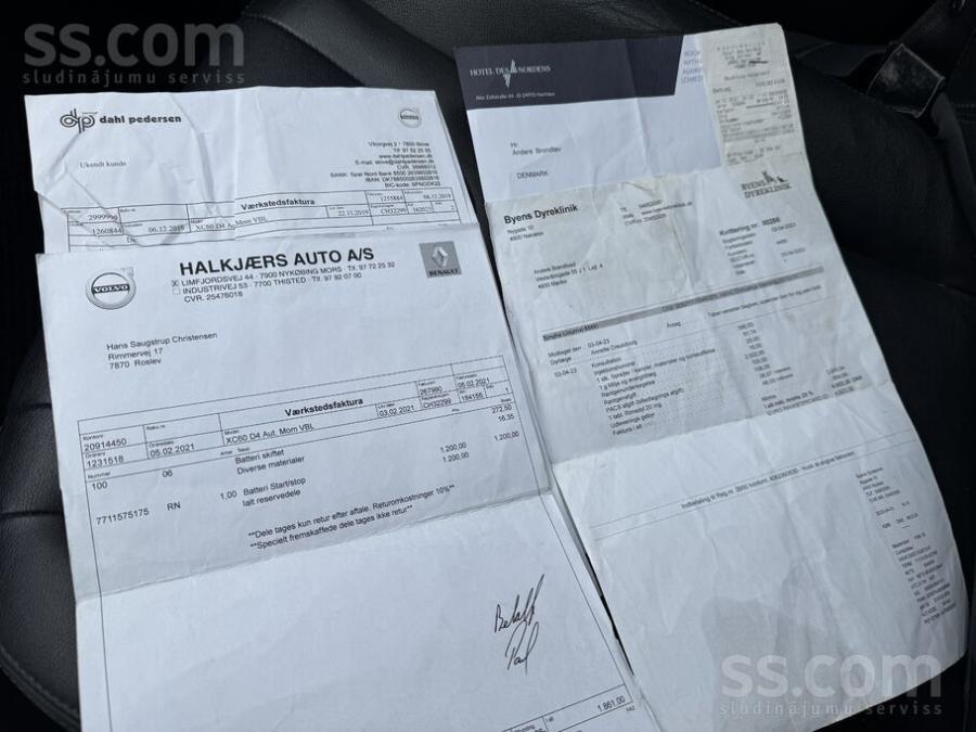 Zils Volvo XC60 2014 Daugavpils, ar dzinēja tilpumu 2.00 L un nobraukumu 219 tūkst. km par 7900 €, foto 34 vietnē AUTOMOTO.COM.LV