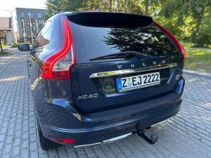 Blue Volvo XC60 2014 in Vilnius, with an engine capacity of 2.40 L and mileage of 276 thousand km for 12900 €, photo 6 on AUTOMOTO.COM.LV
