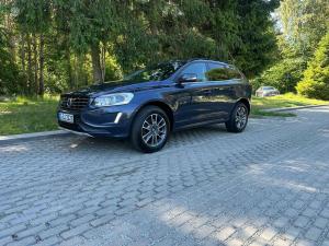Blue Volvo XC60 2014 in Vilnius, with an engine capacity of 2.40 L and mileage of 276 thousand km for 12900 €, photo 18 on AUTOMOTO.COM.LV